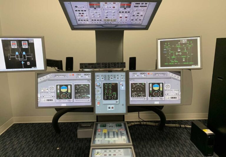 Flight Training Devices - Avenger Flight Group